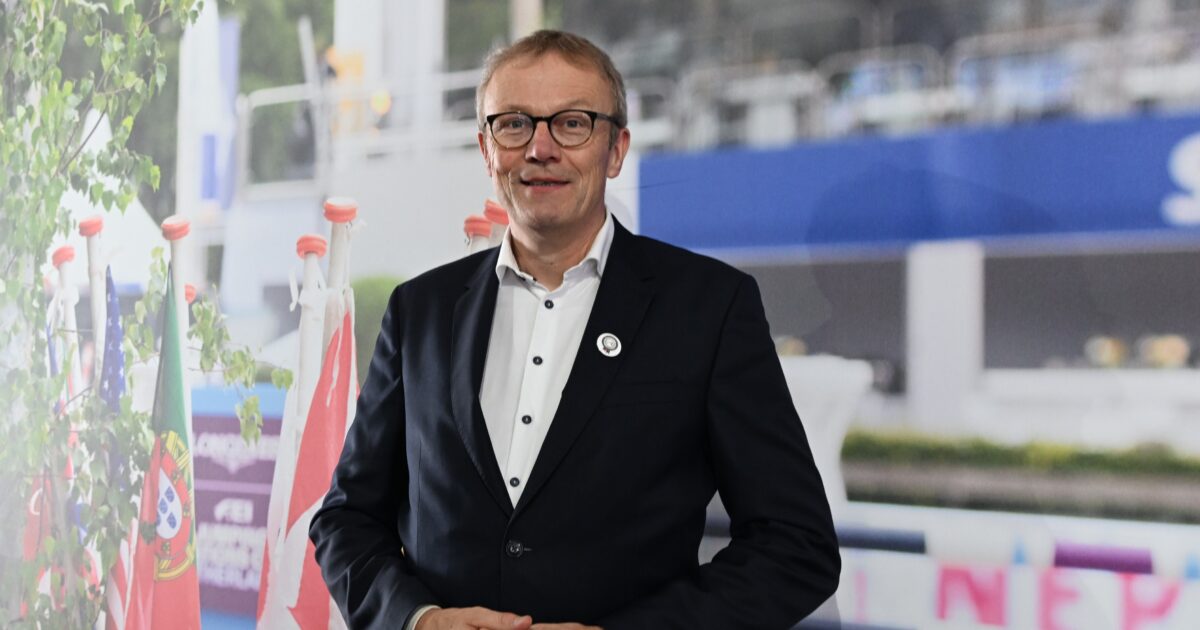 CHIO Rotterdam | Ron Voskuilen draagt stokje over aan Carolien Lavooij